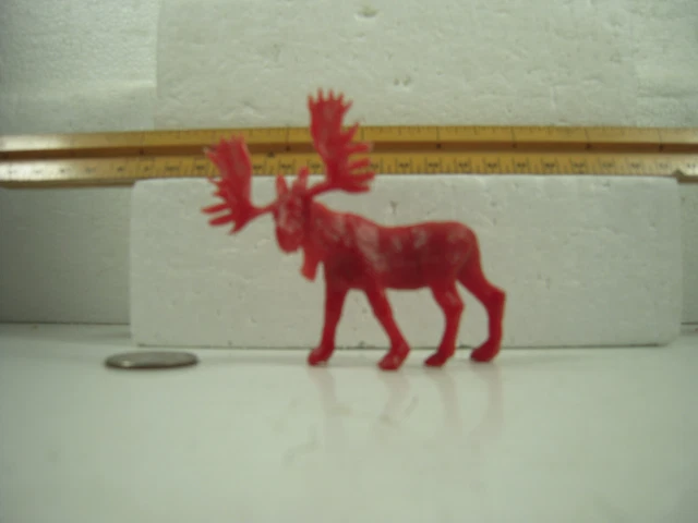 IDEAL ROYAL CANADIAN Mounties Headquarters Red Moose...NICE RACK!!! £15 ...