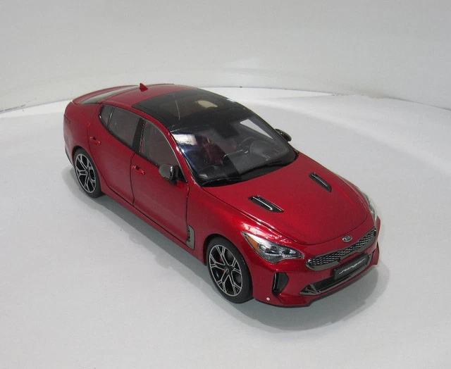 ORIGINAL KIA STINGER Modellauto Rot 1:18 High Chroma Red KIA30024DE EUR ...