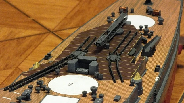 JAPANESE BATTLESHIP IJN KONGO paper model 1:200 huge 111cm £44.99 ...