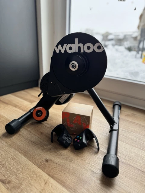 WAHOO KICKR CORE | ZWIFT COG & ZWFT PLAY EUR 470,00 - PicClick DE