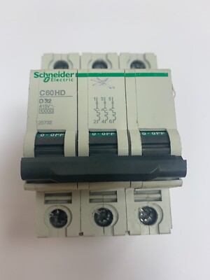 SCHNEIDER 32A MCB Merlin Gerin Multi 9 3 Pole D Type Motor Rated ...