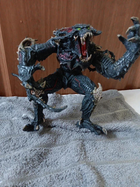 SPAWN SERIES 23 Mutations Spawn 6" Action Figure w/o chains McFarlane ...