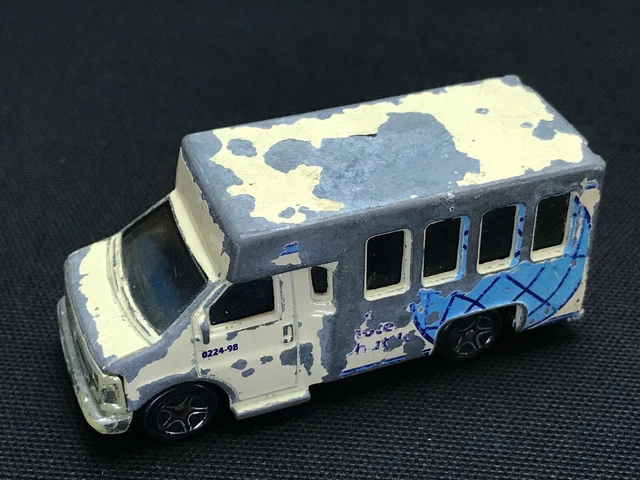 MATCHBOX CHEVY TRANSPORT Bus Collectable Scale 1:64 EUR 4,24 - PicClick FR