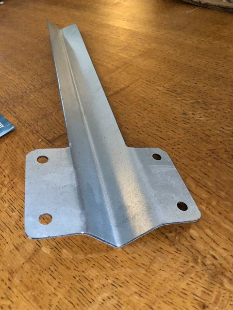 SLEEPER FIT RAILWAY Sleeper Bracket Galvanised x 29 BNWOT £50.00 ...