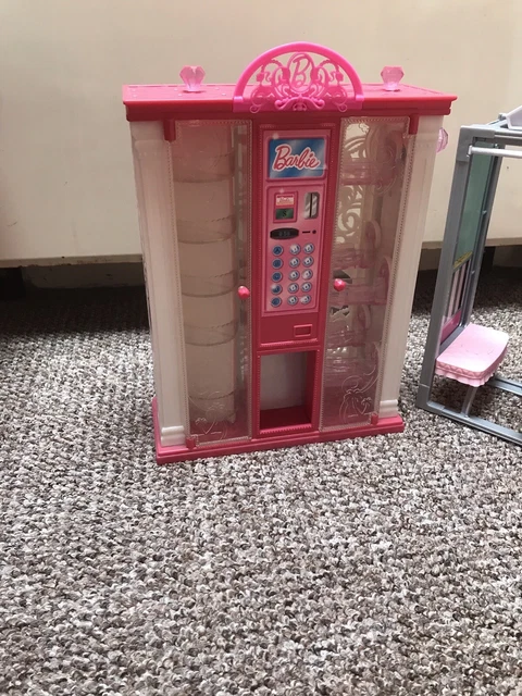 BARBIE VENDING MACHINE And Barbie Kiosk Photo Booth £14.90 - PicClick UK