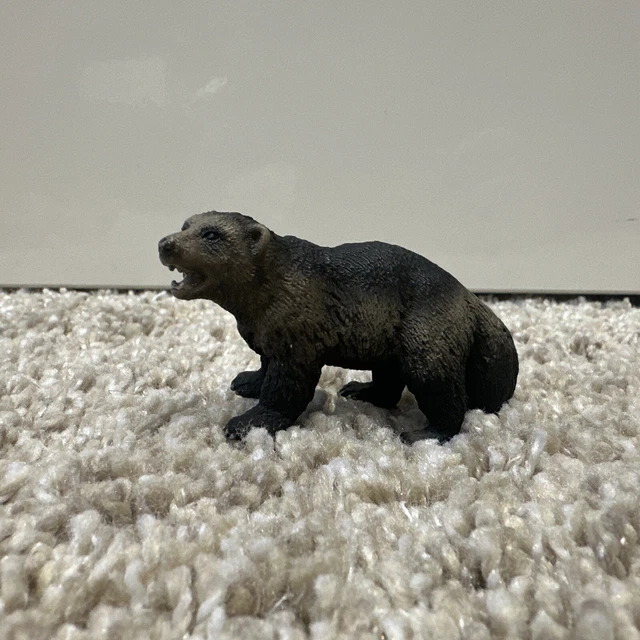 SCHLEICH WOLVERINE ANIMAL Toy figure - rare, discontinued D-73527 £12. ...