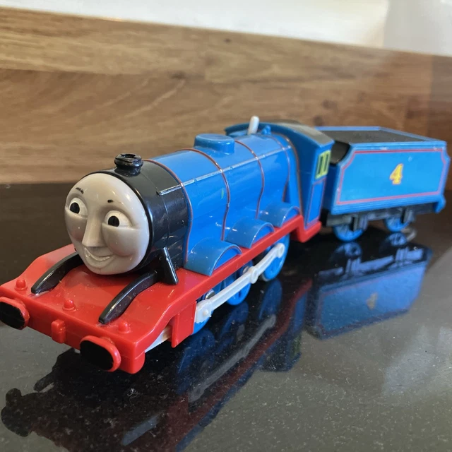 THOMAS THE TANK Engine And Friends Tomy Trackmaster Gordon Motorised ...