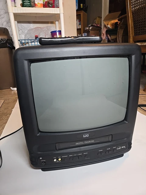 VINTAGE SEARS LXI 13" Color CRT Tv Gaming VHS Combo Model with Remote ...