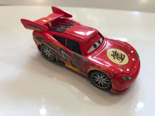 DISNEY PIXAR CARS DRAGON Lightning Mcqueen TOON MATTEL 1'55 PRESSOCAST ...