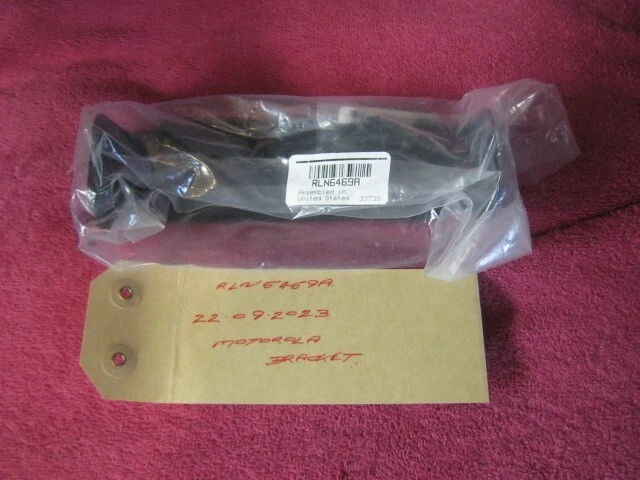 STAFFA RADIO MOTOROLA tipo RLN6469A (riferimento 22/09/2023) EUR 4,08 ...