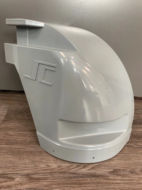 GENUINE 116404 SUPREME Truck Body Curbside Corner Cap ( Cap Only ) $138 ...