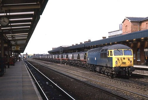 ORIGINAL COLOUR SLIDE of 56022 BR class 56 diesel loco £2.25 - PicClick UK