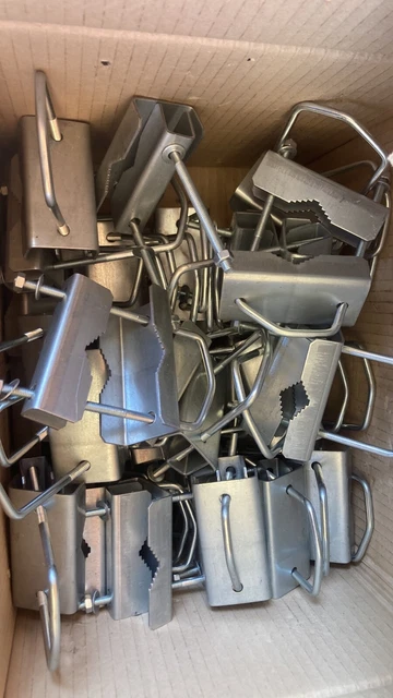 GRAFFE ANTENNE PARABOLICHE- graffe fissaggio pali o serre EUR 2,00 ...