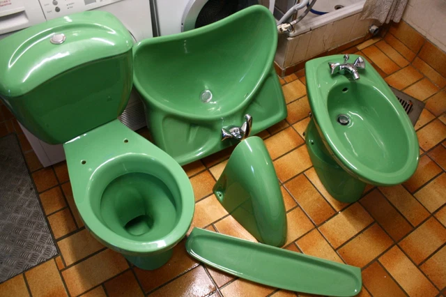 WASCHBECKEN MIT WC,BIDET, Designer "LUIGI COLANI", Farbe: Grün , 70er ...