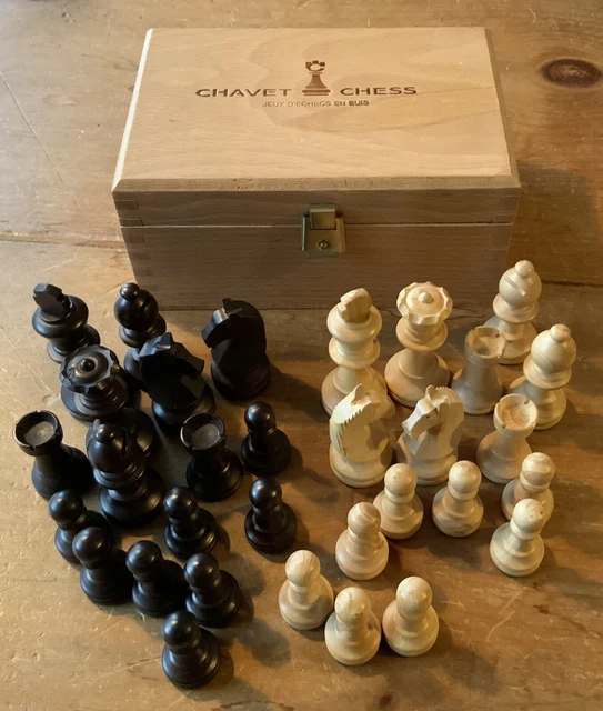 CHAVET FRANCE VINTAGE CHESS SET PIECES B206 KING 7cm ORIGINAL BOX LOOKS ...