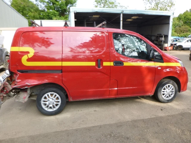 NISSAN NV200 2009-2019 1.5 Dci Fuse Box (In Engine Bay) £65.00 ...