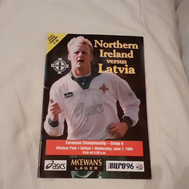 6 NORTHERN IRELAND Home Football Programmes 1990-95 £6.51 - PicClick UK