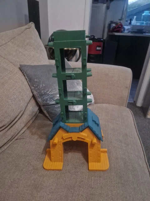 TRACKMASTER SUPERSTATION THOMAS the tank engine & Friends Yellow Tower ...