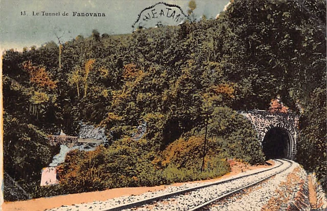 MADAGASCAR - LE tunnel du chemin de fer de Fanovana - Ed. J. Paoli et ...