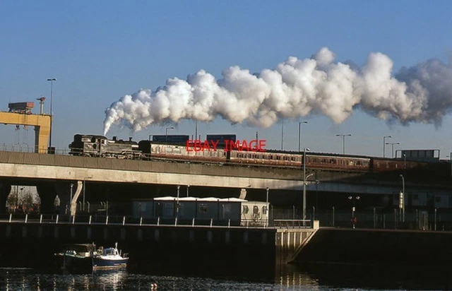 PHOTO LMS (Ncc) Class Wt 2.6.4T No. 4 On Dargan Bridge - 2001 Hauled By ...