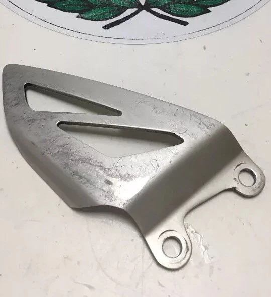 TRIUMPH DAYTONA 675 2006 Right Riders Heal Plate / Heel £12.83 ...