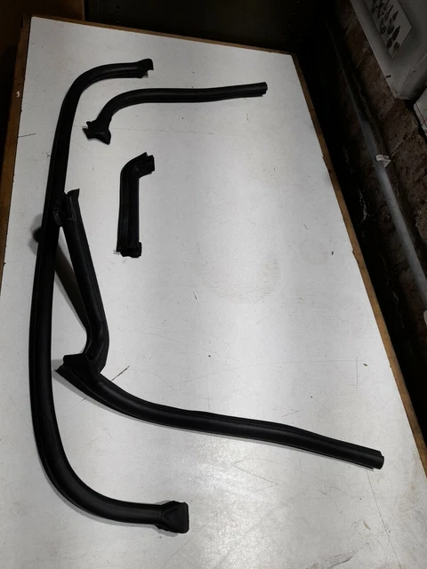 BMW E46 3 Series Engine Bay Scuttle Panel Rubber Seal Trims Kit X4 (56 ...