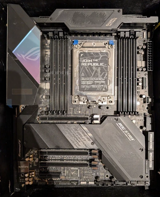 ASUS ROG STRIX TRX40-E GAMING support AMD Ryzen Threadripper £299.99 ...