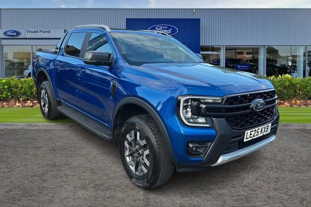FORD RANGER WILDTRAK AUTO 2.3 EcoBoost 281ps PHEV 4x4 Double Cab Pick ...