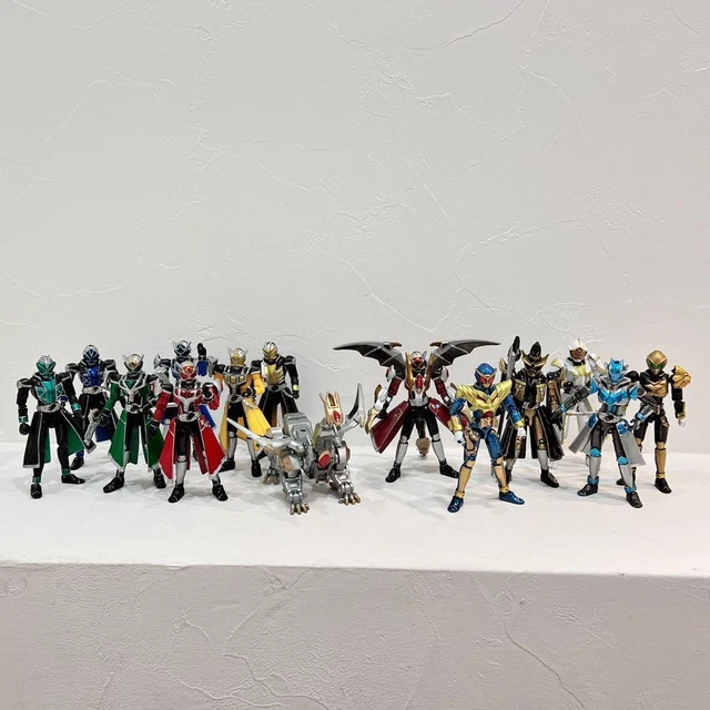 LOT DE 14 figurines Kamen Rider Masked Wizard Shodo en vrac BANDAI ...