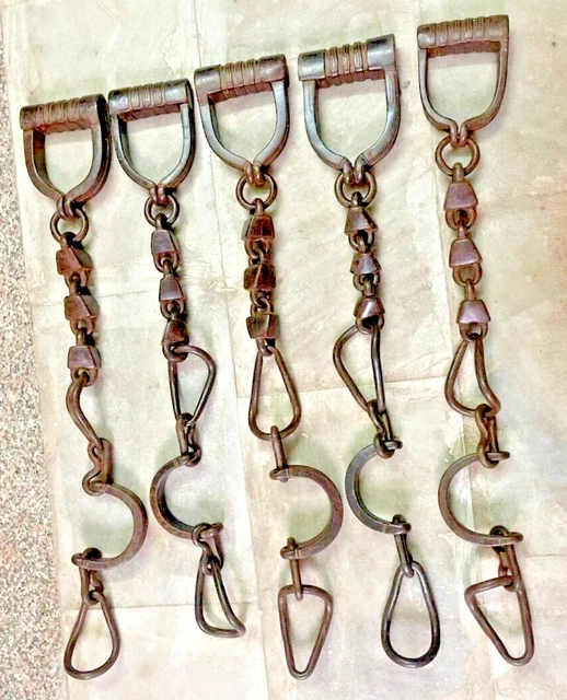 OLD VINTAGE HAND Forged Shackles Horse Leg Iron Chain Animals Shackles ...
