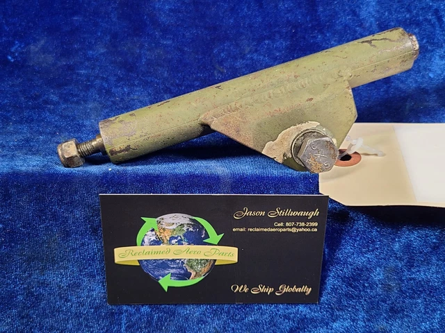 CESSNA 172 M Hinge Assy - Flap Motor P/N: 0760619-1 $145.00 - PicClick CA