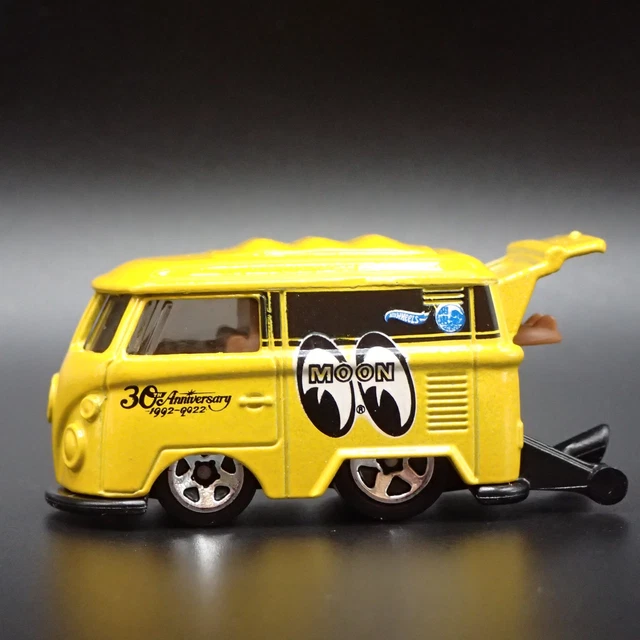 VW VOLKSWAGEN KOOL Kombi Mini Bus Van Mooneyes Rare 1:64 Miniature ...