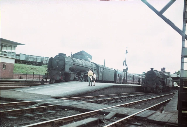 35MM ORIGINAL COLOUR SLIDE OF LNER PEPPERCORN CLASS A1 AT DUMFRIES IN ...