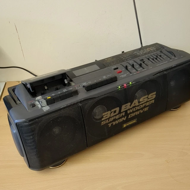 HITACHI 3D SUPER WOOFER TWIN DRIVE Ghettoblaster/Boombox/Vintage TRK ...