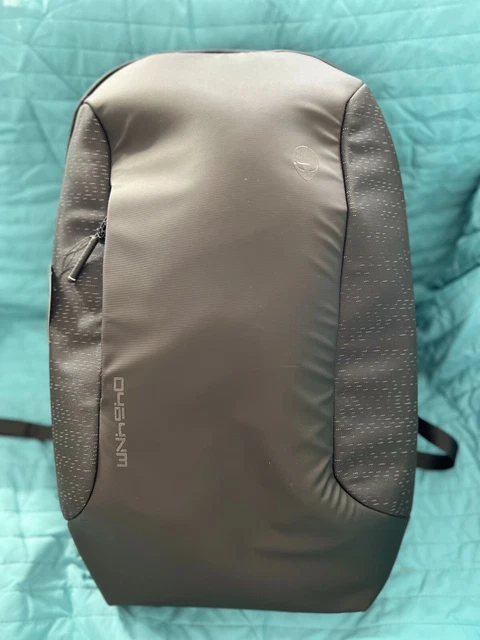 GENUINE ALIENWARE HORIZON Slim Backpack 17 inch Laptop Bag £49.00 ...