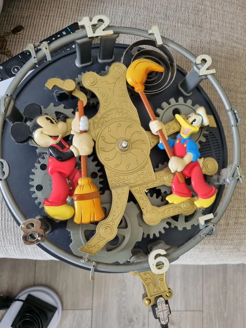 DISNEY’S MICKEY MOUSE Animated Talking Wall Clock * Read Description £ ...