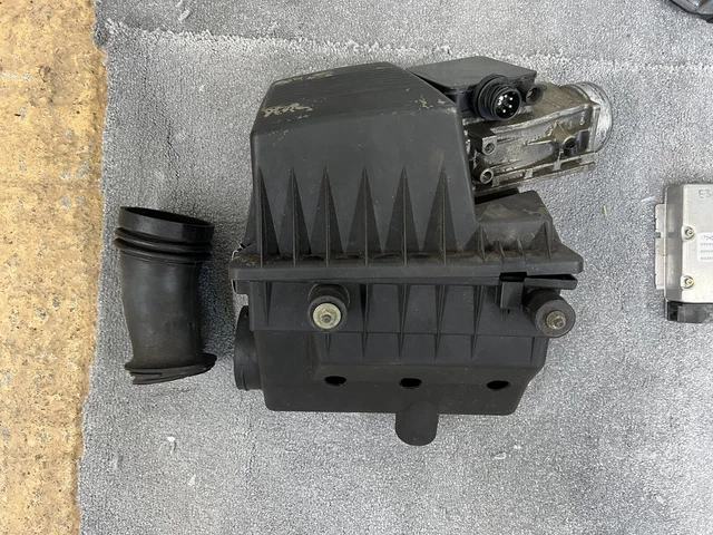 BMW E30 318IS M42B18 air flow meter AFM and airbox EUR 114,05 - PicClick IT