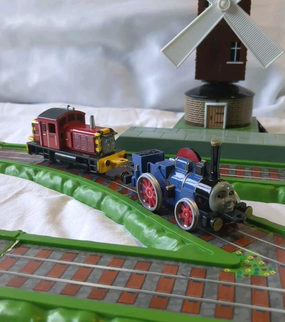 ERTL FERGUS & Salty Thomas The Tank engine and Friends Great Condition ...