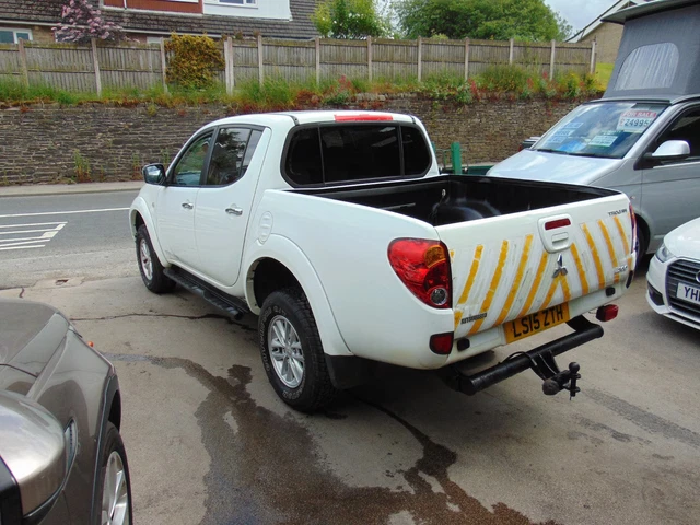 2015 MITSUBISHI L200 Double Cab DI-D Trojan 4WD 175Bhp PICK UP Diesel ...