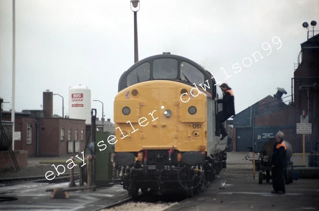 BRITISH RAILWAY NEGATIVE - BR Class 37 No. 37 051 at Doncaster [K998] £ ...
