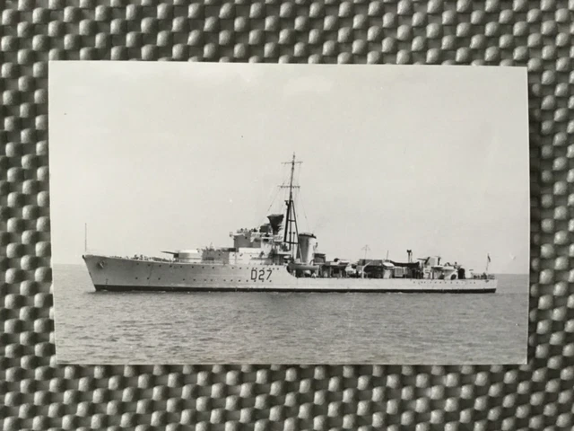 HMS SAVAGE - S Class Destroyer - D27 - British Royal Navy - Photograph ...