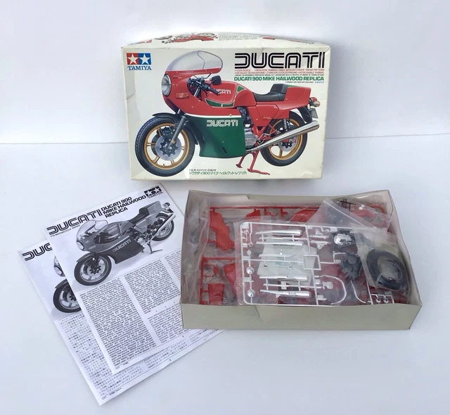 TAMIYA DUCATI 900 Mike Hailwood Replica Motorcycle Model Kit 1:12 Scale ...