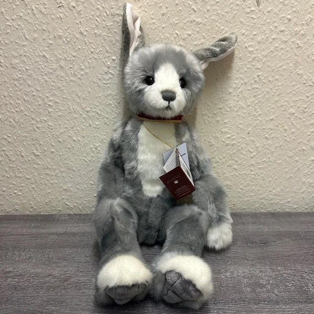 CHARLIE BEARS COLLECTION - Milo The Queens Beasts Series Fith In The ...