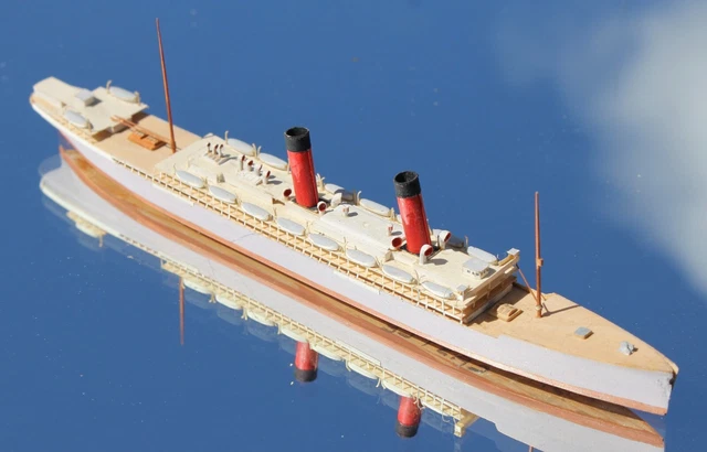 UNION CASTLE LINE Rms Balmoral Castle Bassett Lowke Style Waterline ...