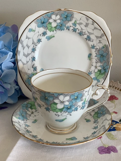 VINTAGE ABJ GRAFTON Trio ~ Hereford ~ Blue and White Violets ~ 1930s ...