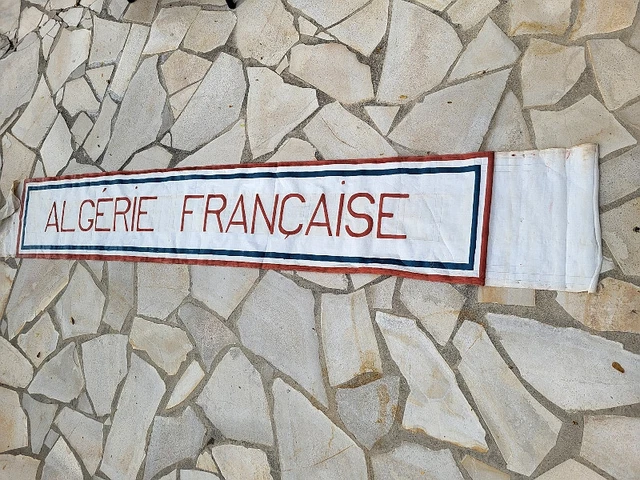 BANDEROLE ARTISANALE ANCIENNE Algerie Francaise 280 X 40 EUR 59,00 ...