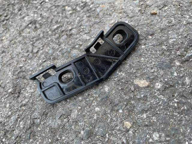 HALTER AUFNAHME EINLAGE Stoßstange vorne Links BMW X1 F48 Original ...