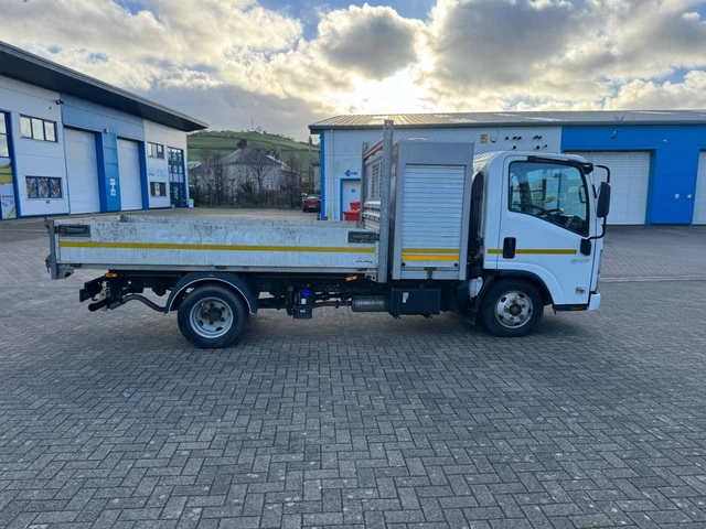 ISUZU GRAFTER N35.125 (S) Tipper with tool pod £10,500.00 - PicClick UK