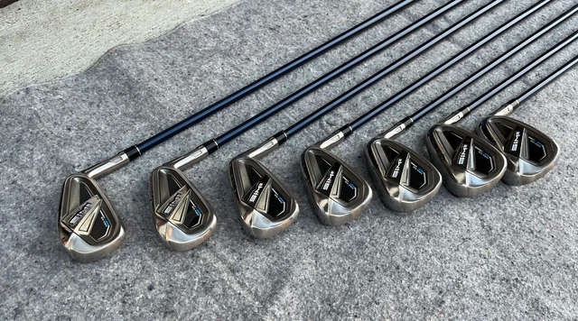 TAYLORMADE SIM2 MAX OS #5 thru A wedge 7 Right Hand irons golf club ...