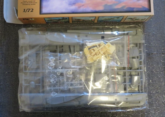 FLY 1/72 ARMSTRONG Whitworth Whitley Mk.V $55.35 - PicClick CA